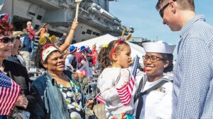 10 Tips for Your Long-Distance Military Relationships - Sandboxx