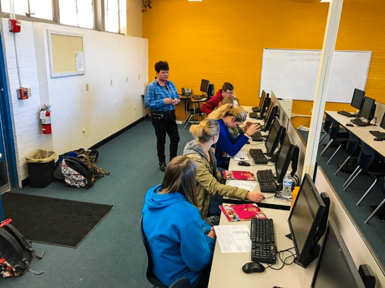 Ready to Take the ASVAB? Here’s What to Expect + How to Prepare - Sandboxx