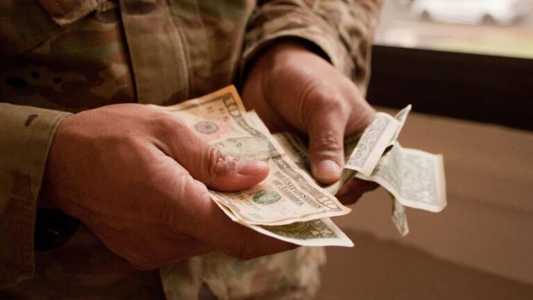 Budgeting for military families: Tips that make a difference - Sandboxx