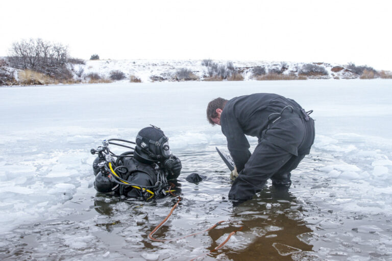 How Special Forces Soldiers Prepare for Cold Water Dives - The National Interest