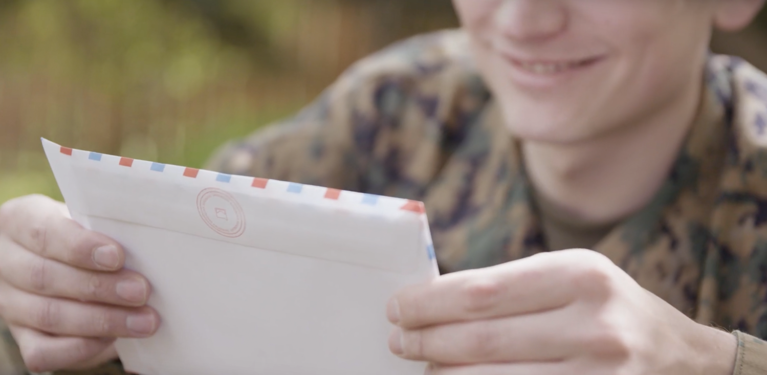 Make your military recruit smile: What to add to your letters - Sandboxx