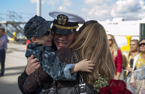 5 Ways to Say I Love You to Your Service Member