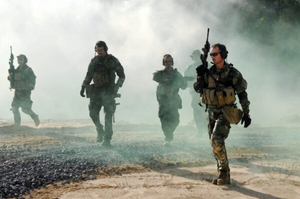 Navy SEAL Training Program: What It Takes to Be a Navy SEAL