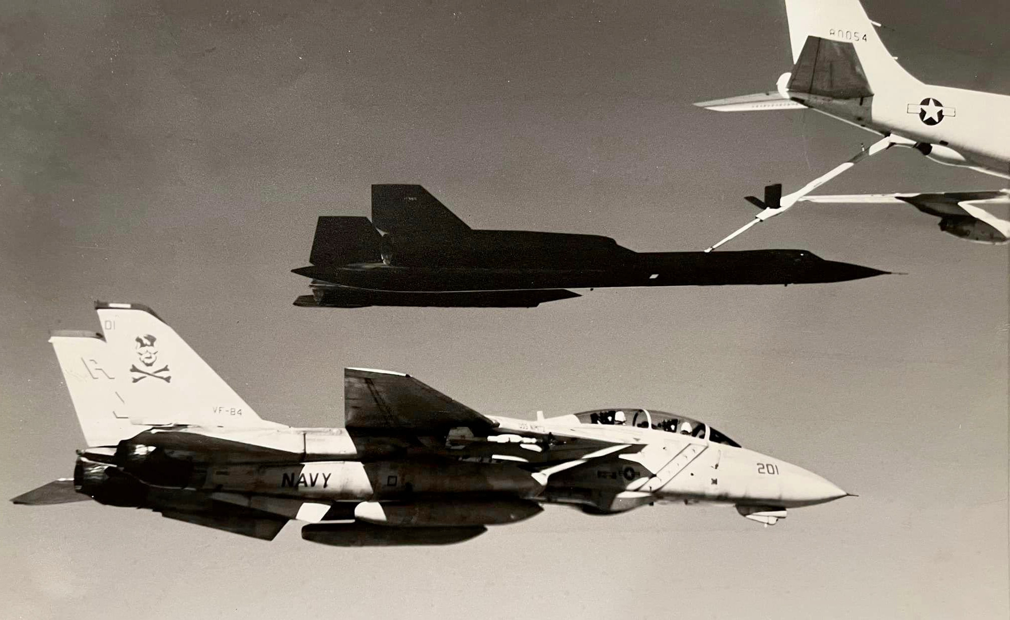 How F-14 and F-15 pilots trained to take down the legendary Blackbird ...