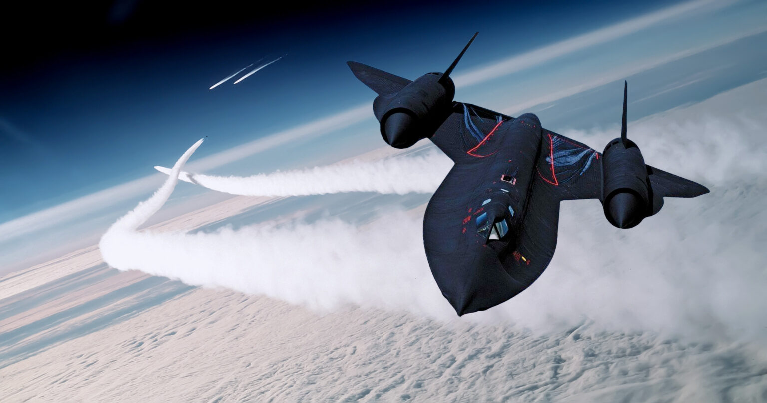 How F-14 and F-15 pilots trained to take down the legendary Blackbird ...