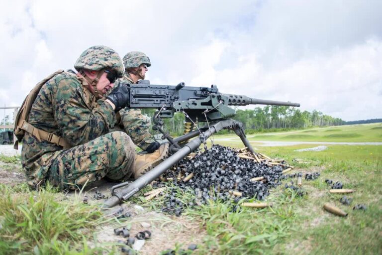 SOCOM and Marines will get new machine gun that breaks the mold to ...